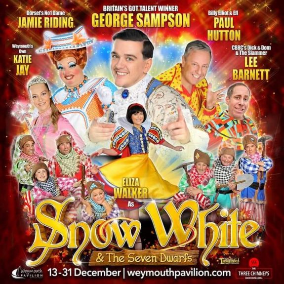 Snow White - Weymouth Pavillion - Pantomime! magazine